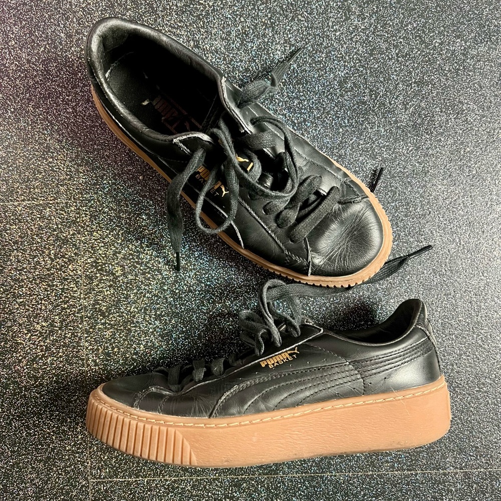 Black Platform Puma Sneakers - Gem